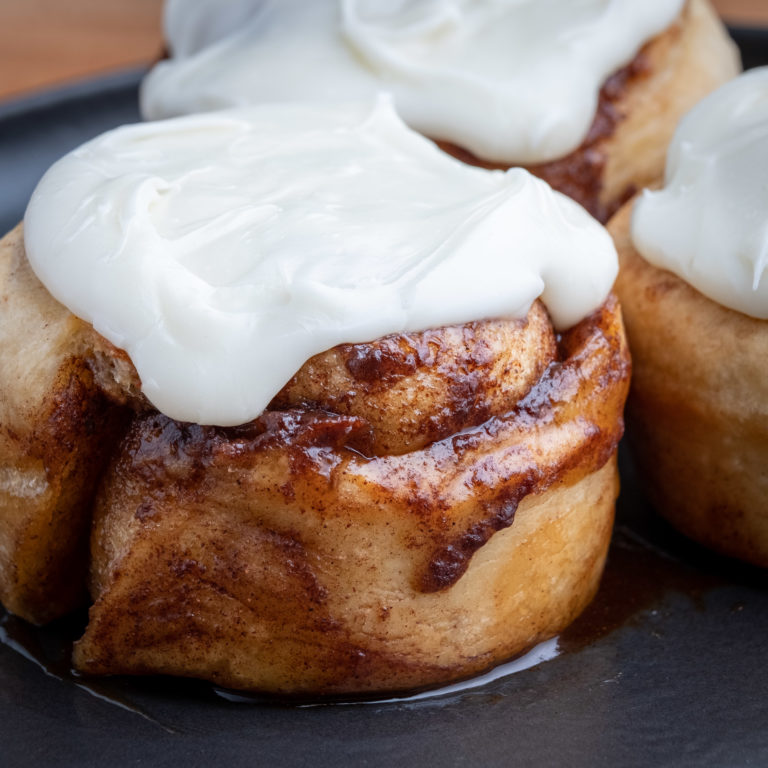 The Cafe - The Pickwick Place