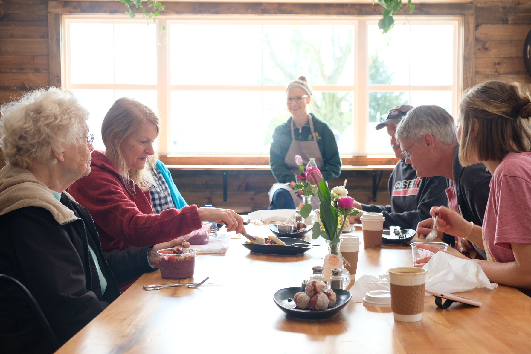 The Cafe - The Pickwick Place